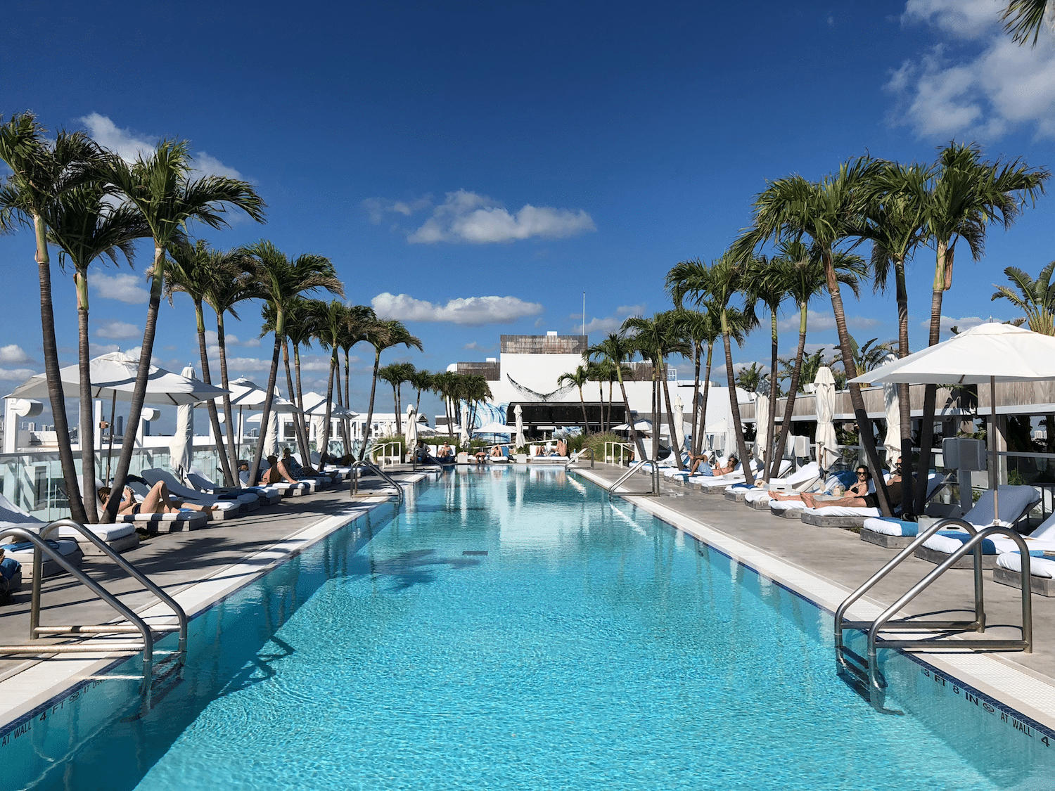 How To Find The Best Hotel For Your Next Adventure - I am Lost and Found
